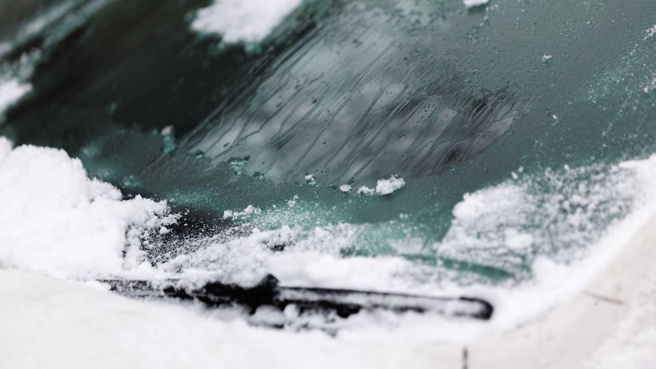 Скандинавский метод поможет очистить стекла машины: мир будет в формате ...